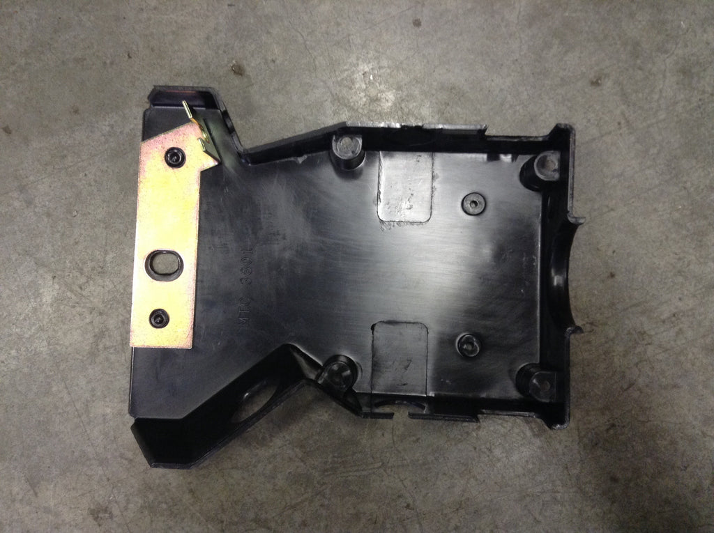 MTC3801 Shroud Assembly, Steering Column Cover, Lower – Defenders Northwest